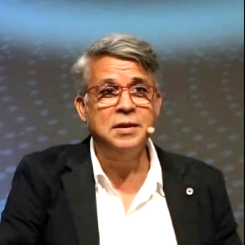 Javier Alvarez del Castillo – Bioma